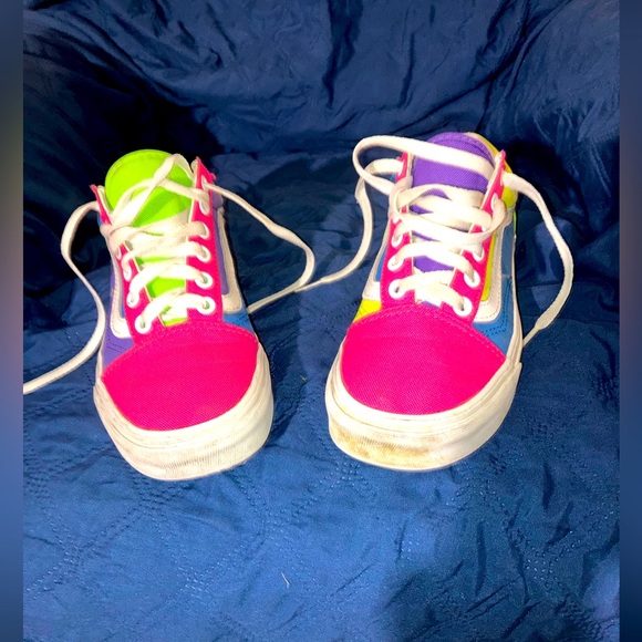 Vans | Shoes | Vans Multicolor Low Tops Womens 65 Mens 5 Step Into A ...